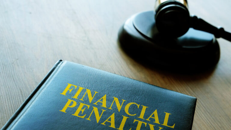 XMの自動売買(EA)は禁止？ペナルティや注意点、スマホでの利用方法や儲かるのかを解説